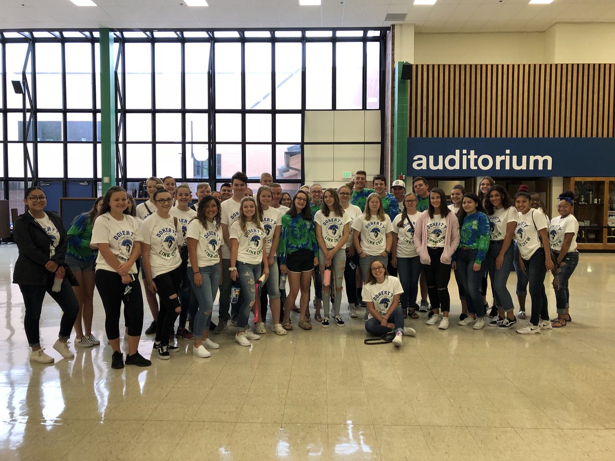 DHS Link Crew (@DHSLinkCrew15) | Twitter