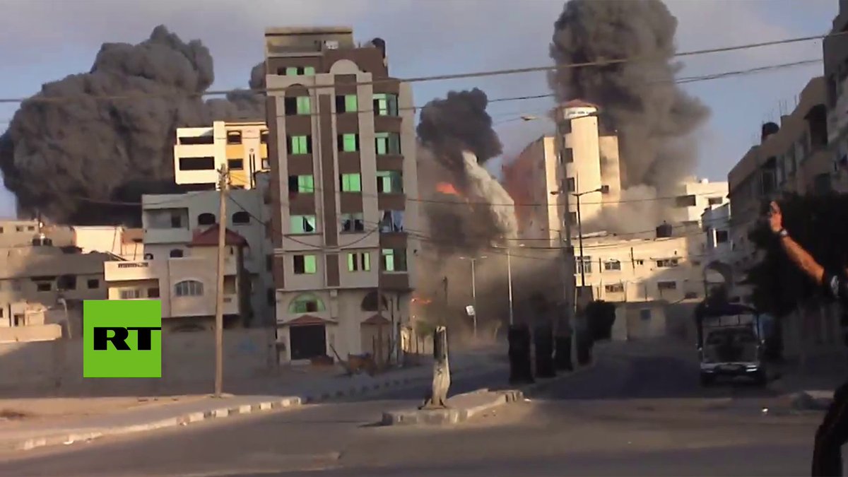 Los cohetes lanzados por las aeronaves israelíes F16 derribaron el ...