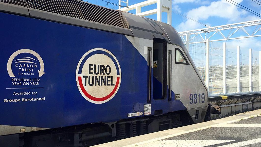 Egomanía Pescador Feudo eurotunnel crossing times salado Mimar Cada semana