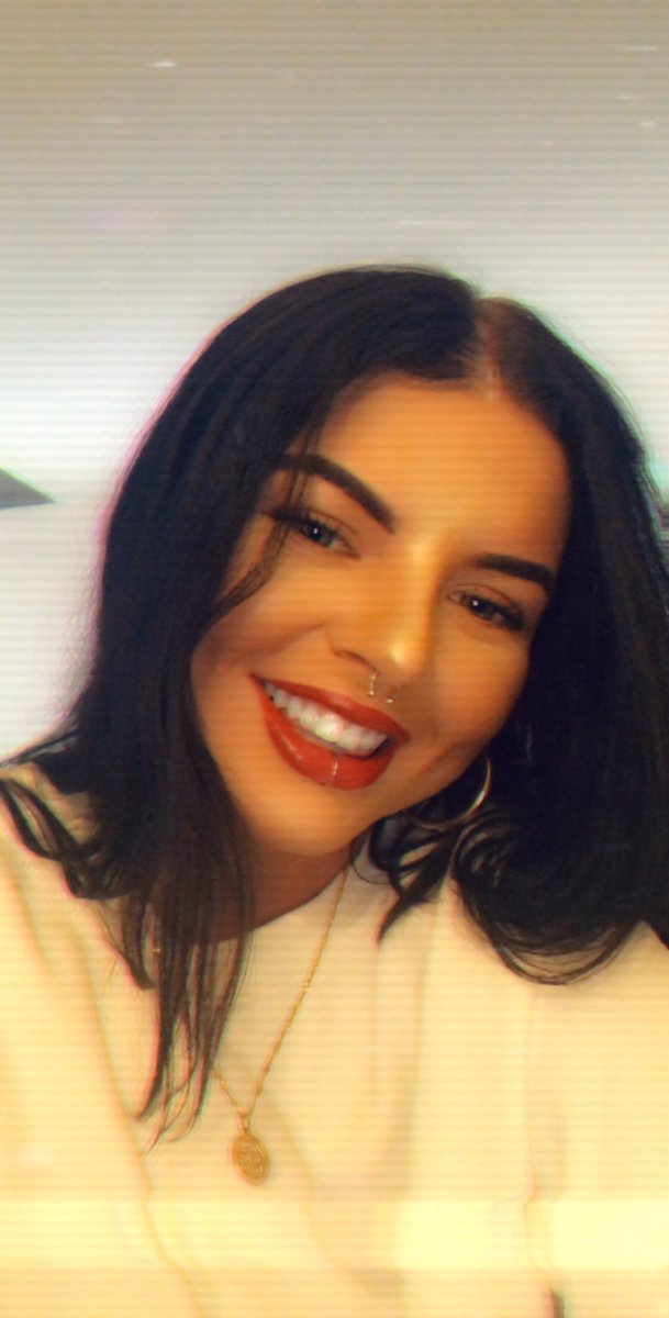 101 best Twitter u/bethany_spiby images on Pholder | RT if you’d bite ...