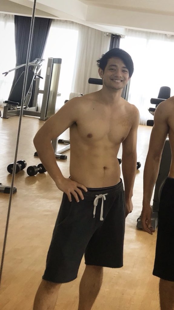 Osric Chau Shirtless