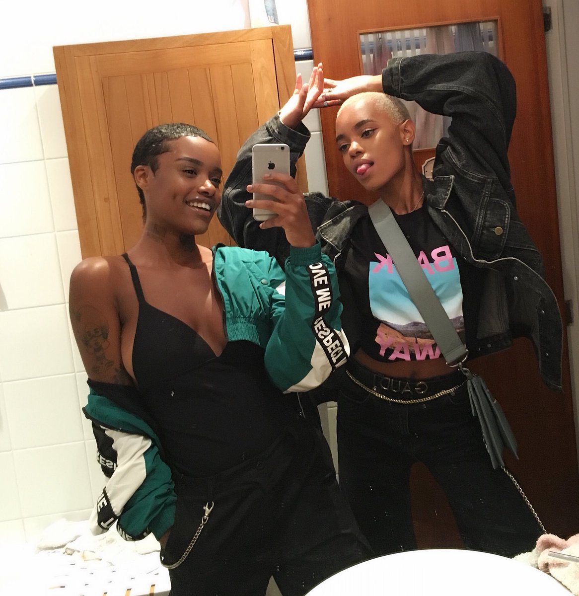 boris (@lou_iseberliat) | Twitter