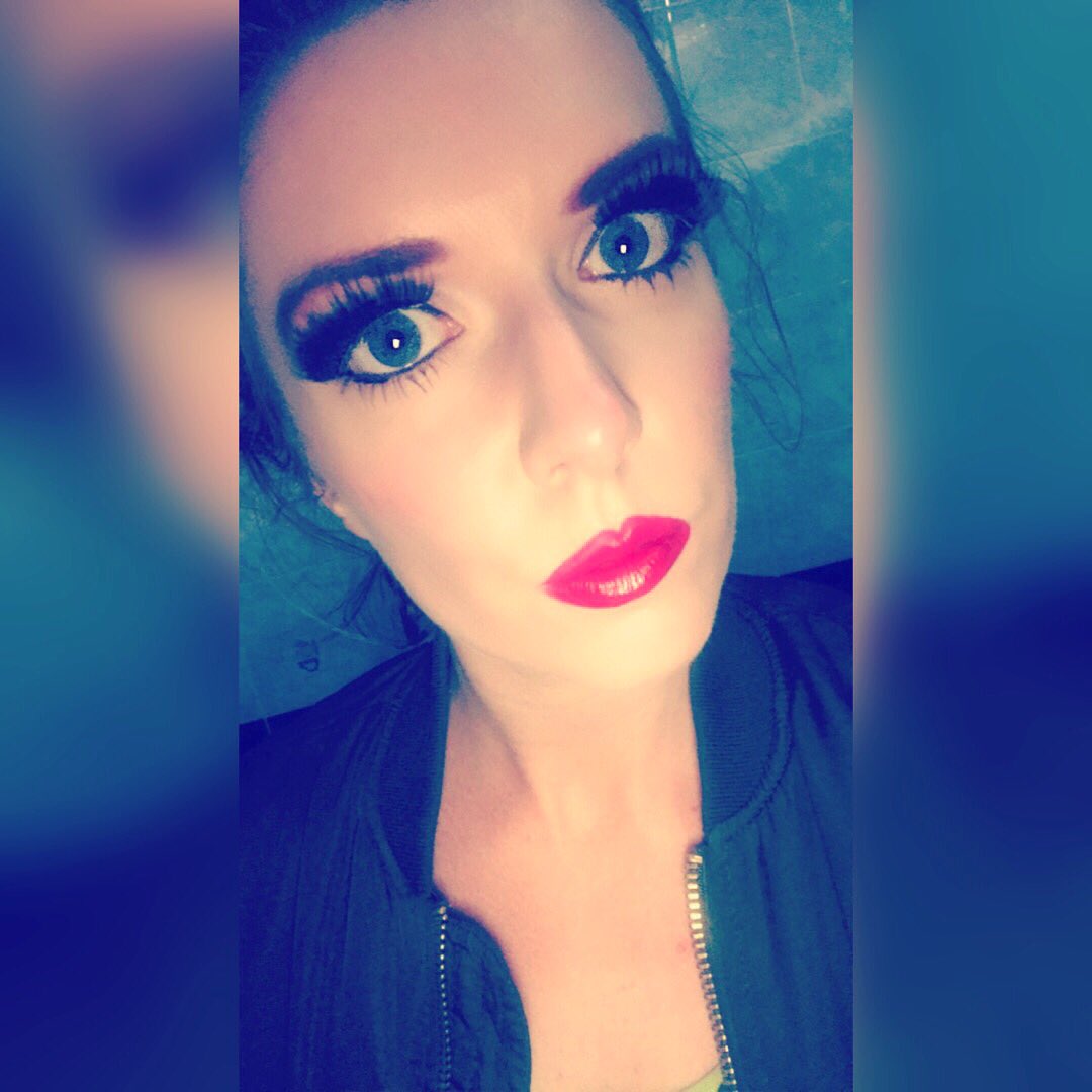 Rebecca Holden (@Rebecca_Leanne_) | Twitter