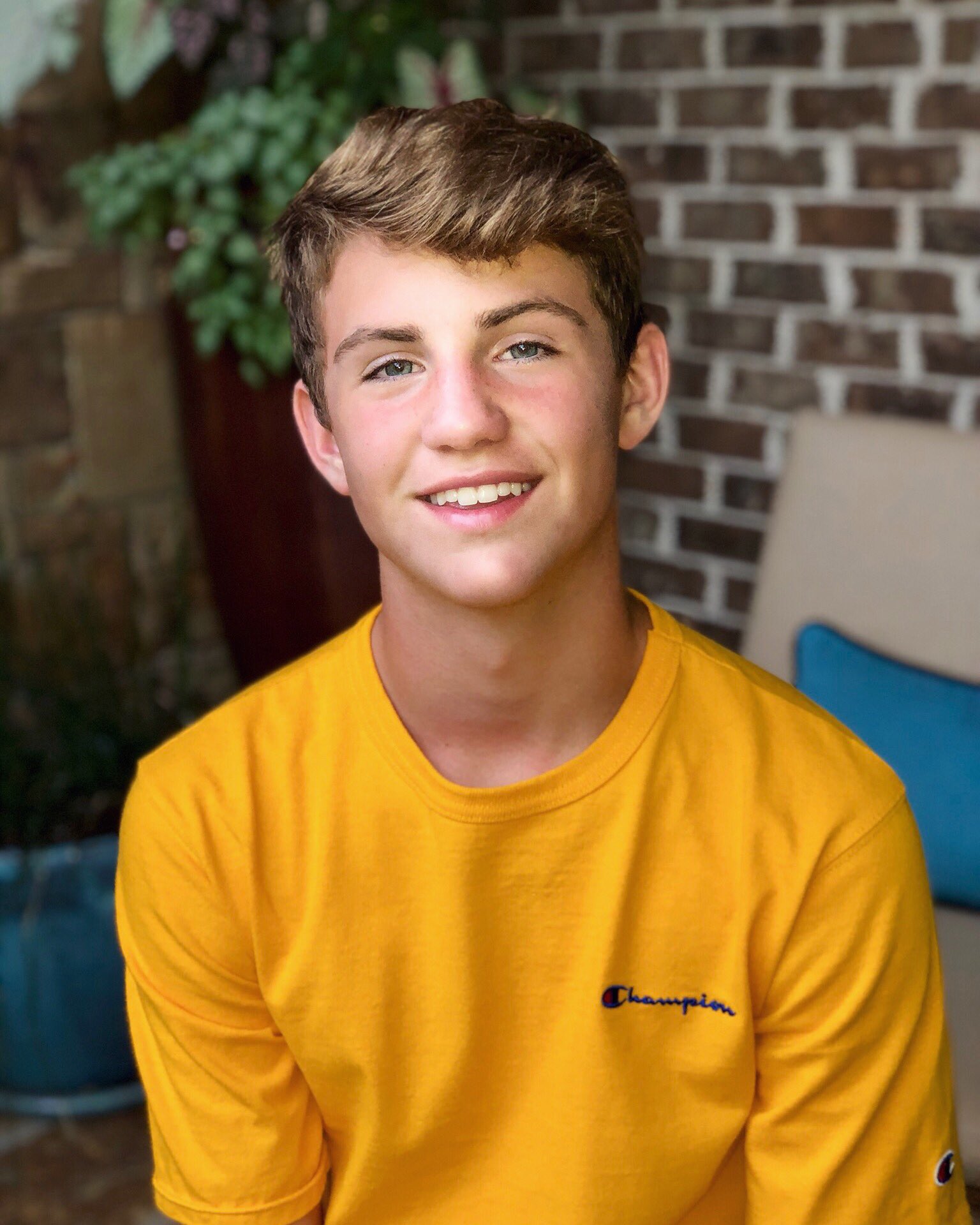 Mattybraps Smiling