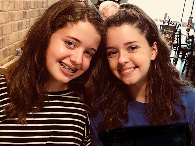 Robin Baumgarten's Instagram, Twitter & Facebook on IDCrawl