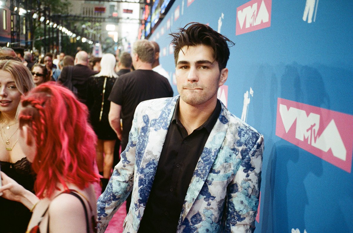 245 best Twitter Vmas images on Pholder | Vmas, Mattr King and Flavia ...