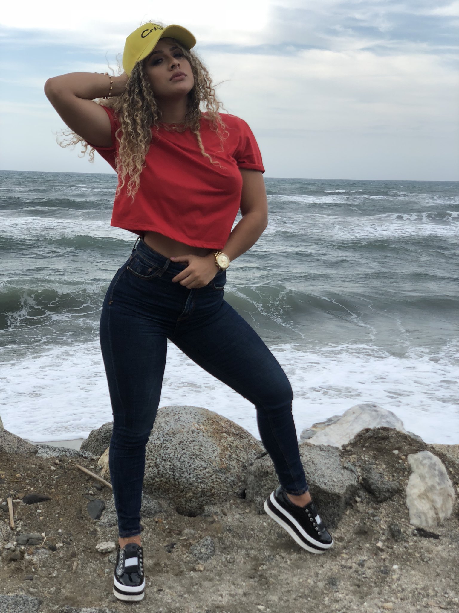 karmen Mestre on Twitter: " ️🍍…