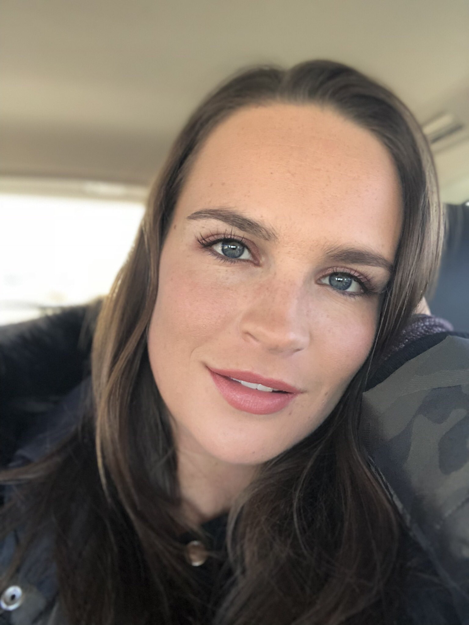 TW Pornstars - Teal Conrad®. Twitter. Happy Monday!. 6:10 PM - 20 Aug 2018