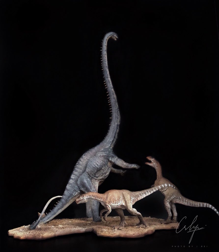 Yangchuanosaurus Vs Mamenchisaurus