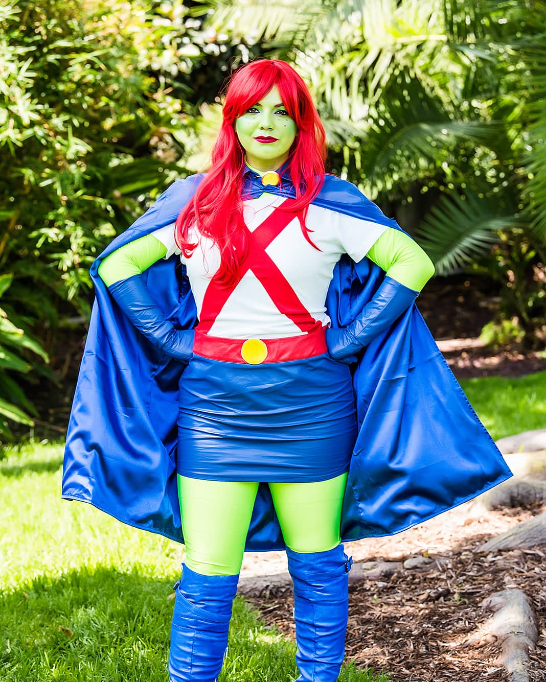 Young Justice Cosplay Miss Martian