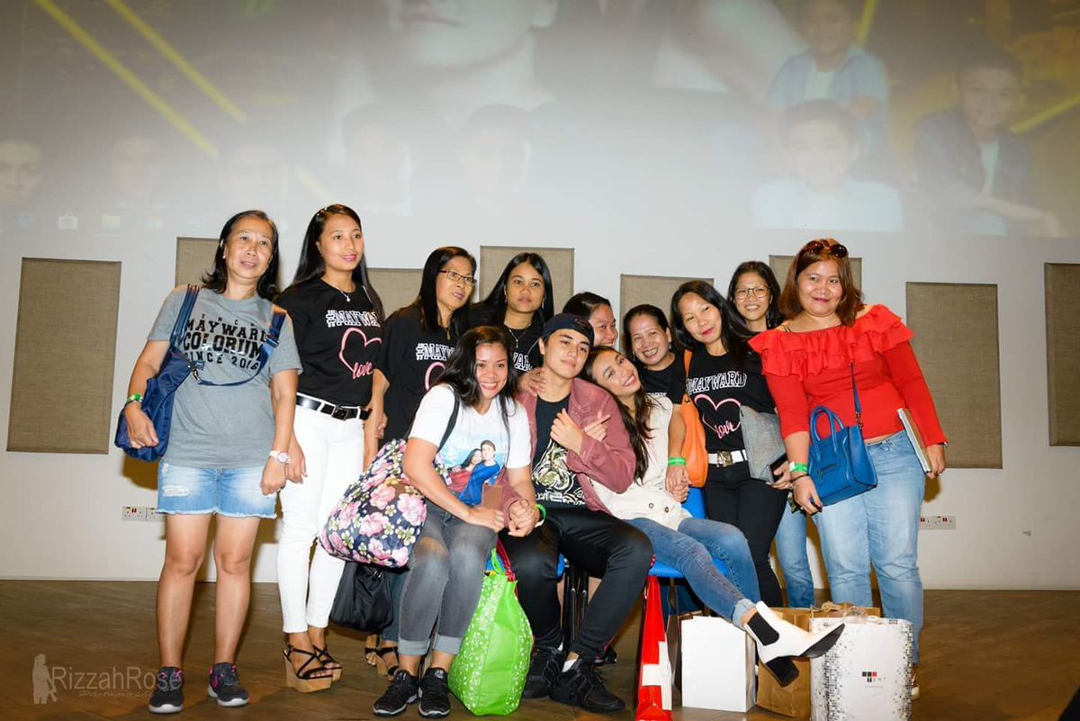 hello kitty🐱 (@krizza_flores) | Twitter