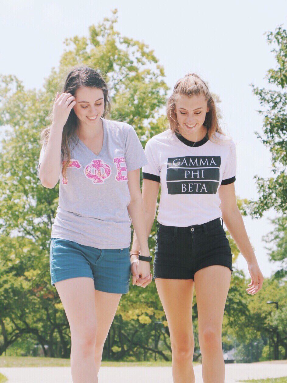 Gamma Phi Beta Hand Sign