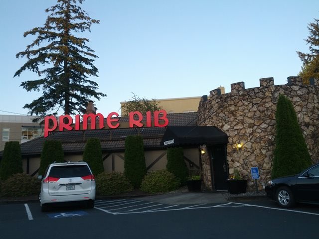 Coon Chicken Inn Building