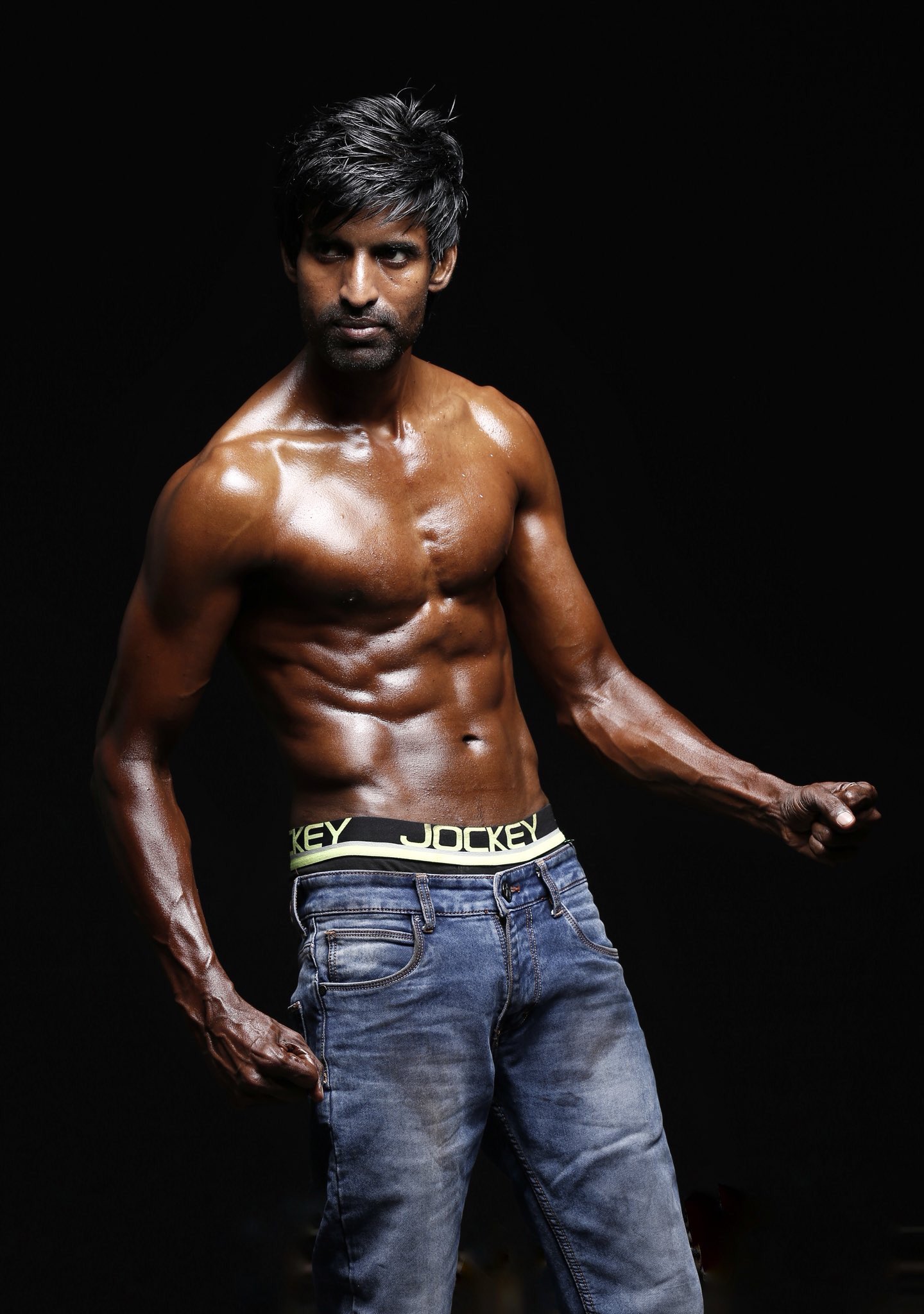 Vishal Six Pack Images