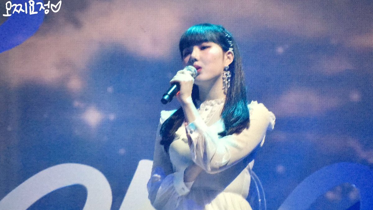 180901 홍콩 콘서트 프리뷰 2 #GFRIEND #여자친구 @GFRDofficial #예린 #YERIN #정예린 #イェリン #gfriend #여자친구 #예린 #yerin ...