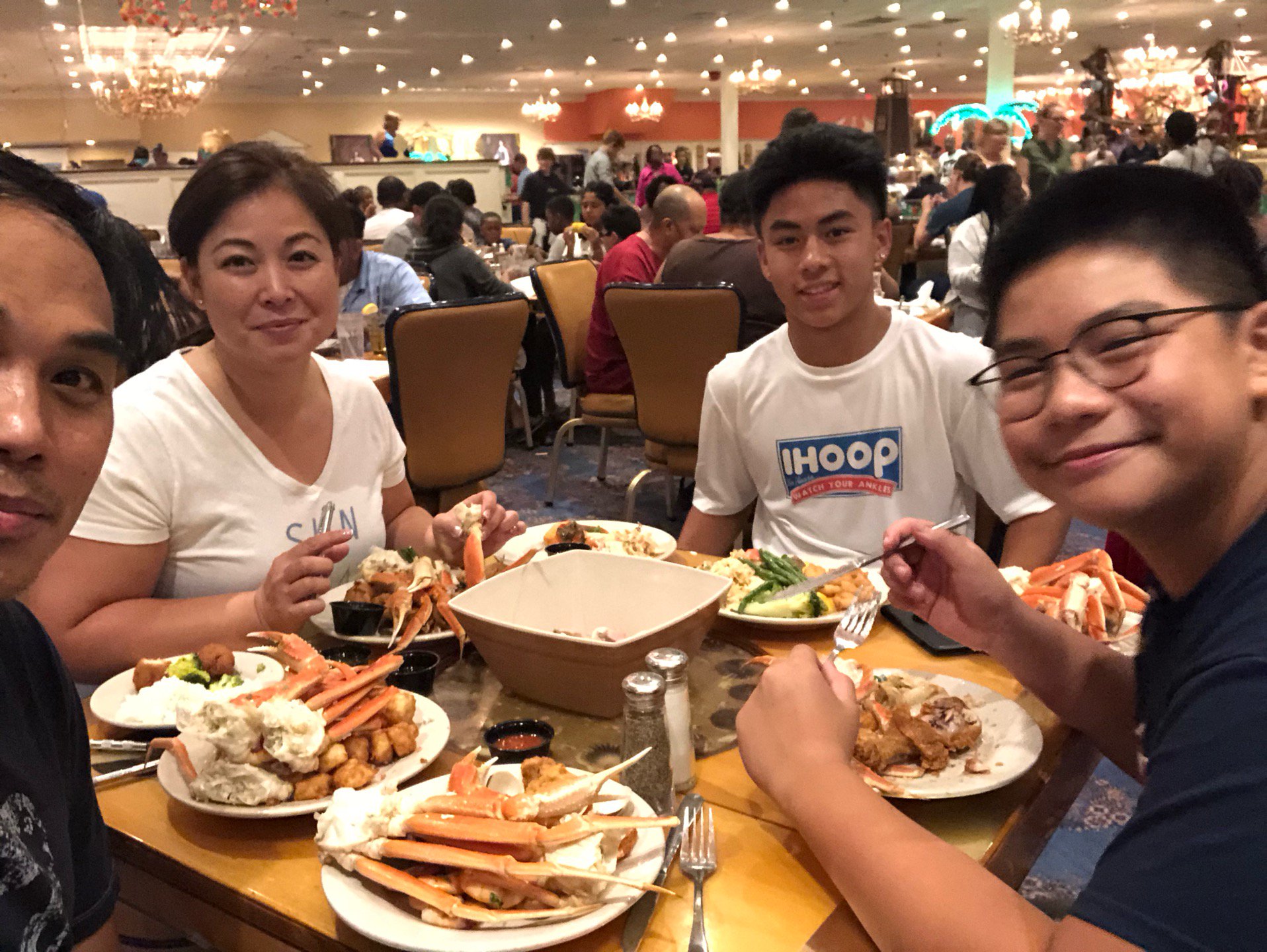 Captain Georges Restaurant Arnie Ignacio On X: "I'm At Captain