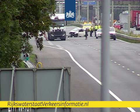 Rijkswaterstaat Verkeersinformatie on Twitter: "De #A29 is DICHT richting Bergen op Zoom tussen ...