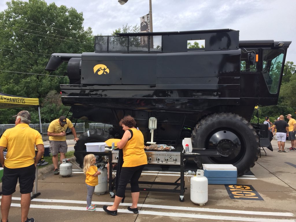 Iowa football tailgates with a combine. Amazing. : r/CFB