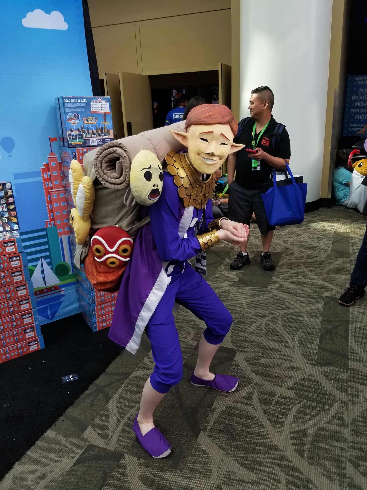 Happy Mask Salesman Cosplay