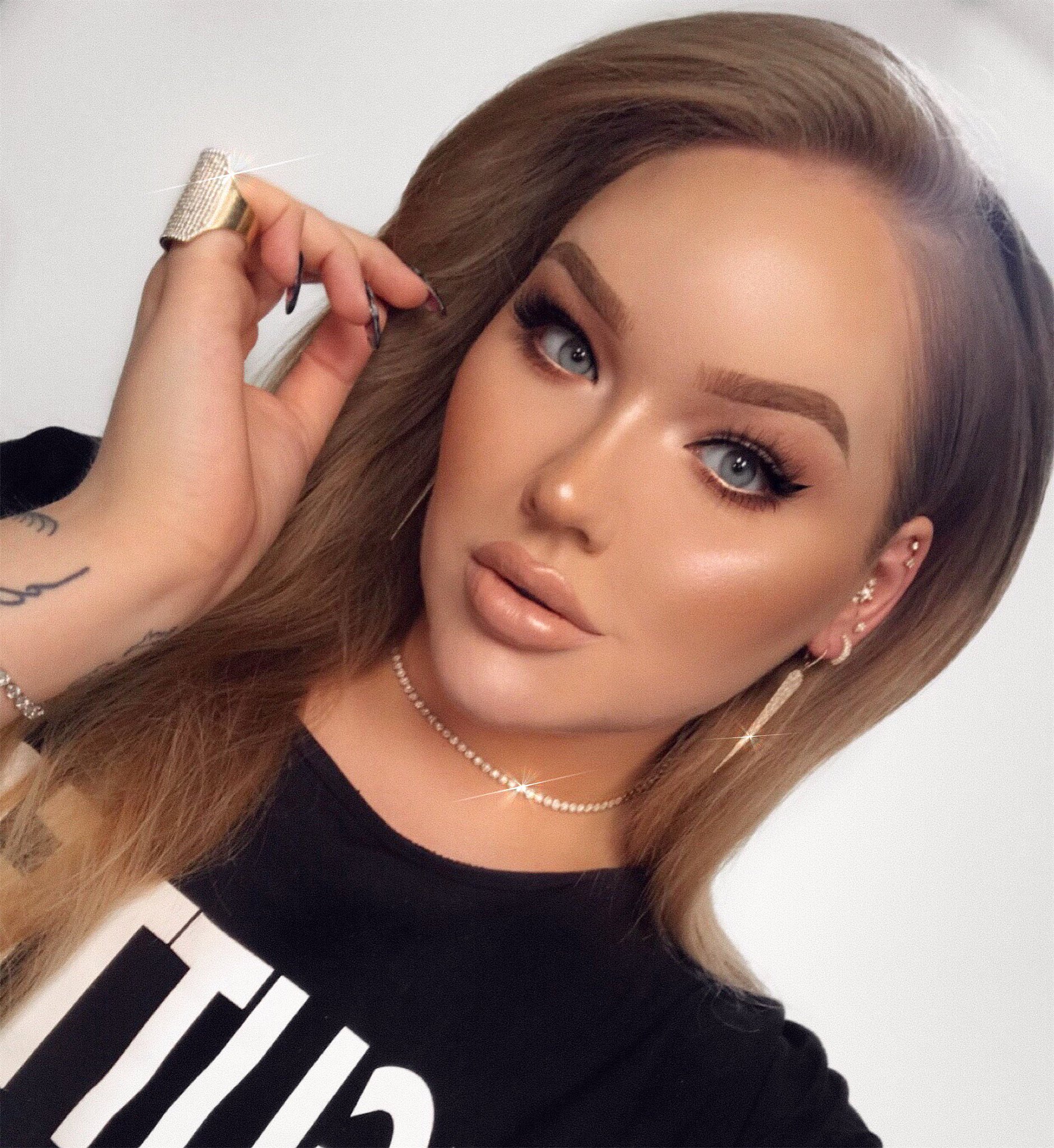 NikkieTutorials on Twitter: "glowing as bright as my diamonds 💎