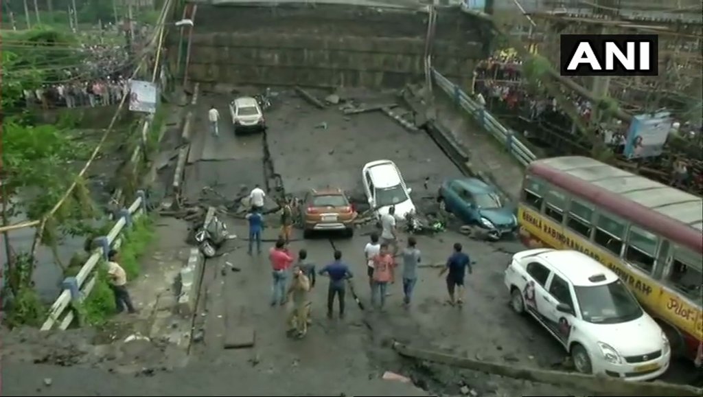 HIGHLIGHTS Majerhat bridge collapse: Big mishap in Kolkata, several ...
