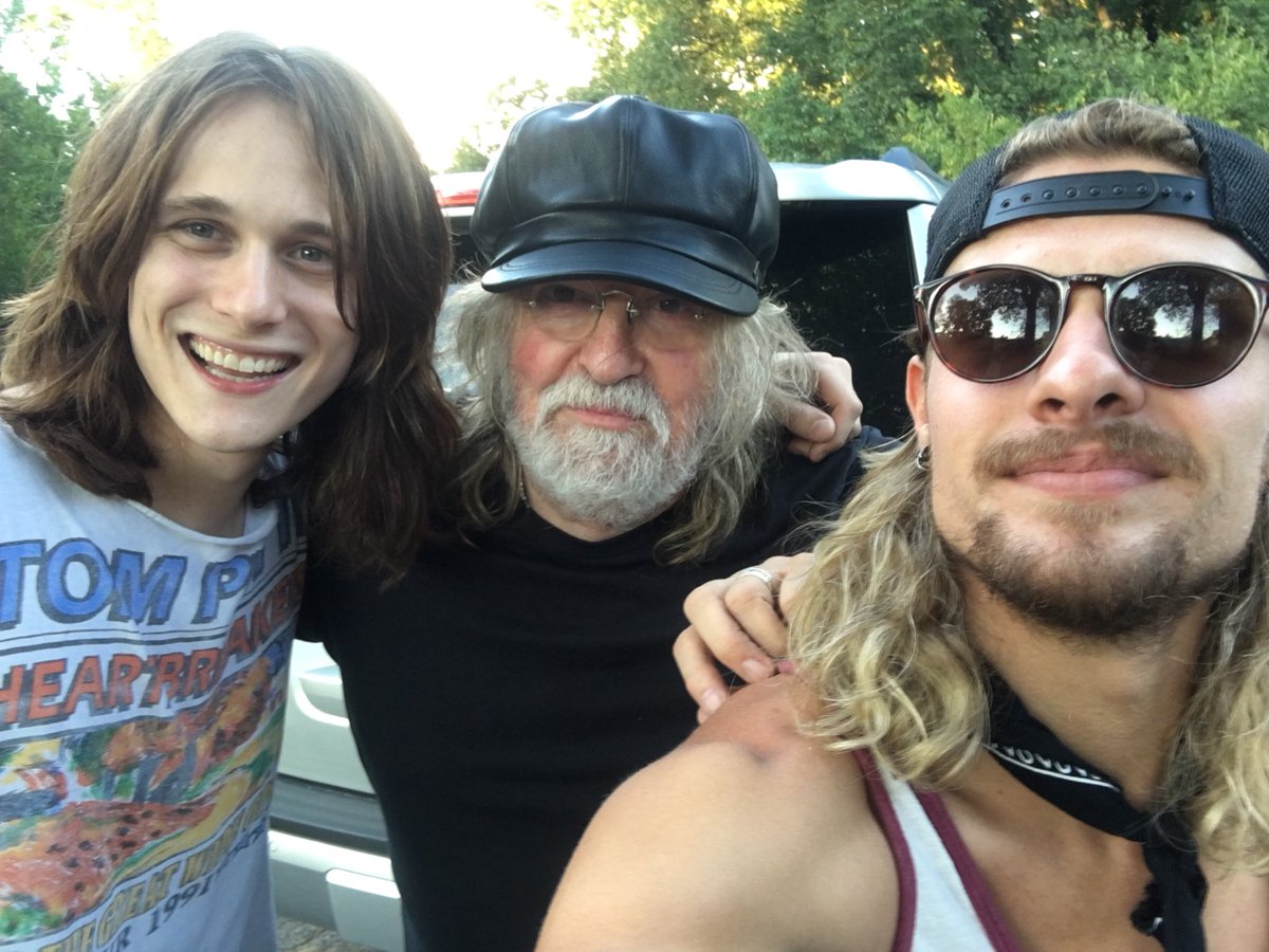 7 best Twitter @raywylie images on Pholder | Cut these two kids and ...