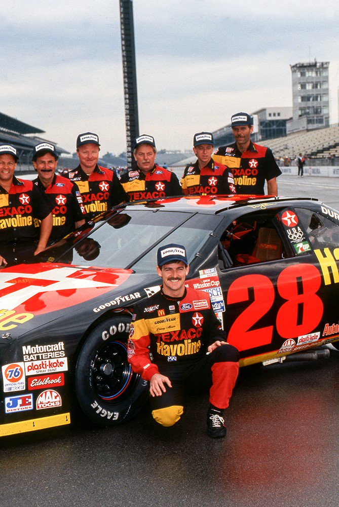 What is everyone’s favorite paint scheme of all time? Personally mine ...