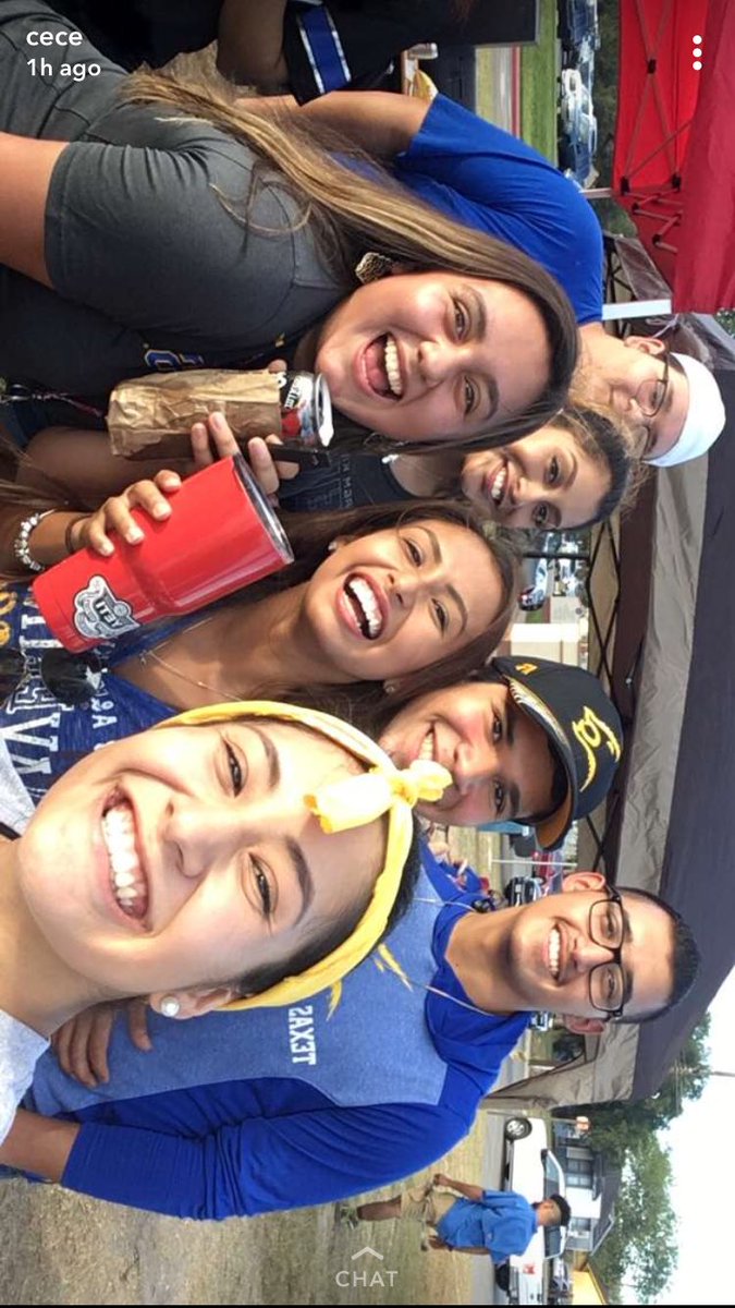 Kayla 🌻 (@kayla_medellin) | Twitter