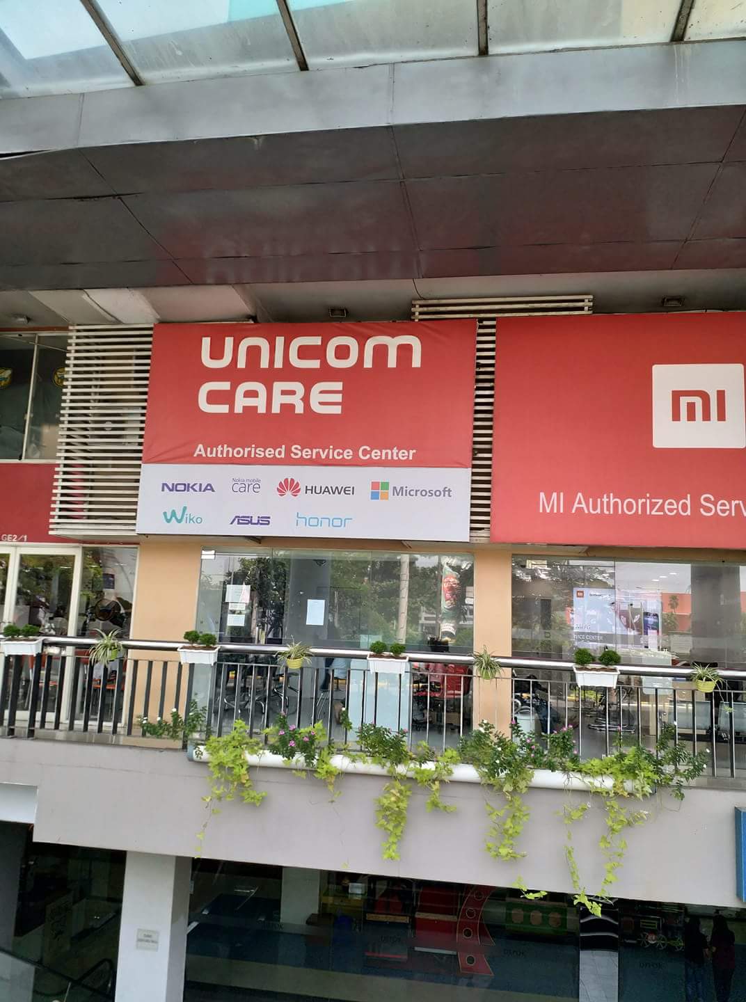 Unicom Care Indonesia on Twitter: "@hafizhq Sebelahan. 😁 https://t.co/BgEV2RCkzA" / Twitter