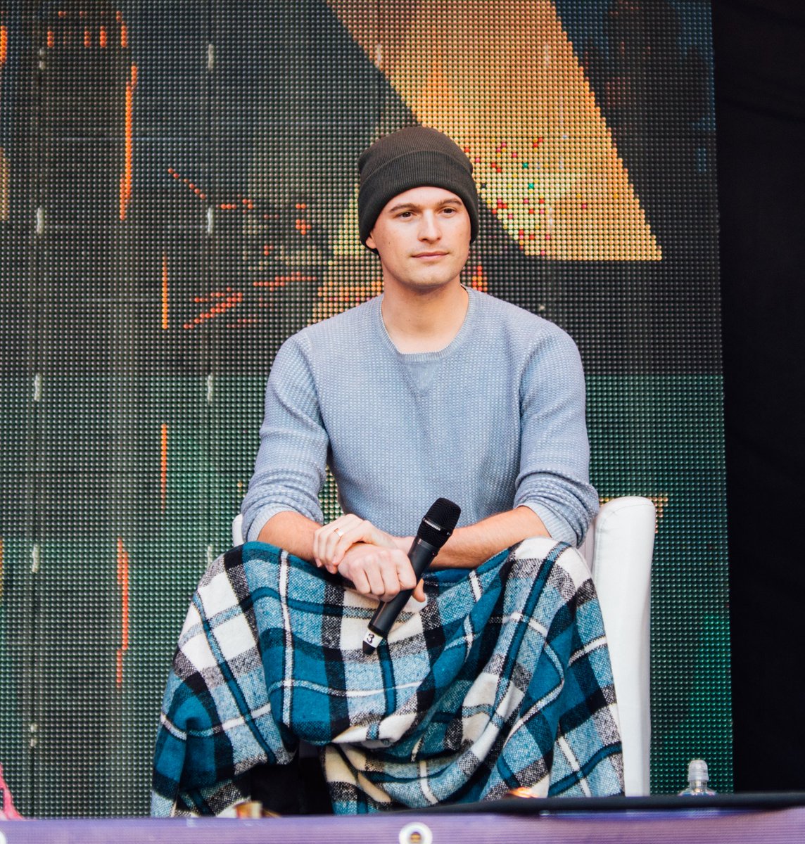 𝖒𝖆𝖗𝖎𝖆🌻 (@BADASSBATMANN) | Twitter