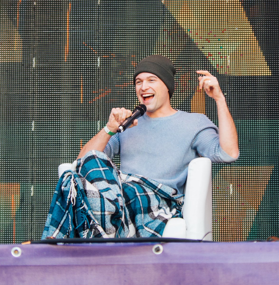 𝖒𝖆𝖗𝖎𝖆🌻 (@BADASSBATMANN) | Twitter