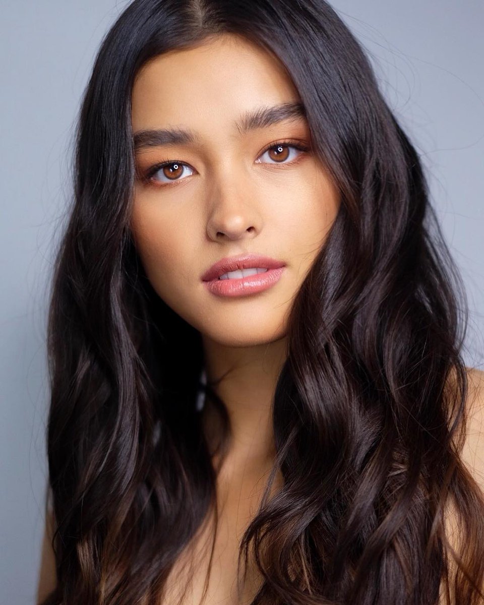 The Most Beautiful Brown Eyes In The World