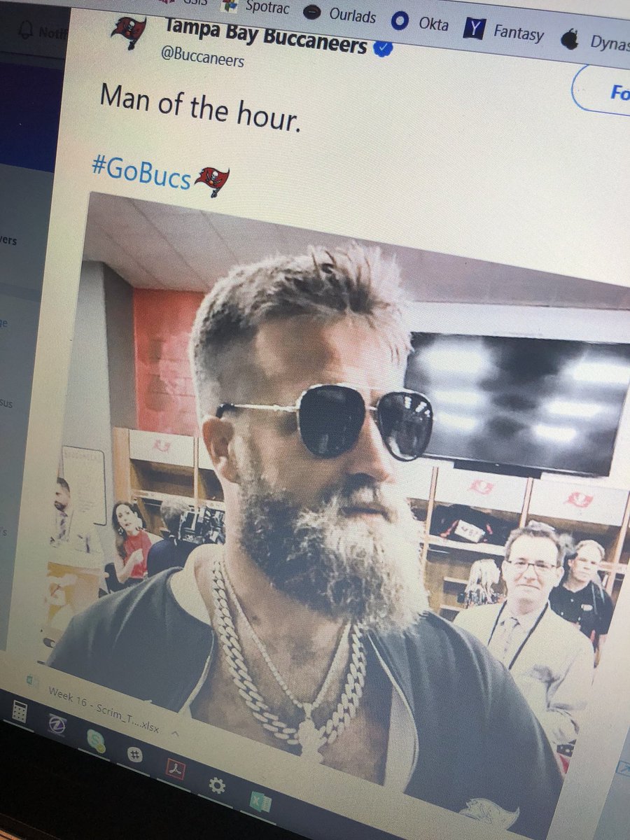 21 best Twitter u/charissat images on Pholder | ️