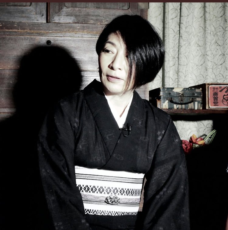 川奈まり子👻怪談👻奇譚👻 On Twitter 実話怪談作家として、不思議な体験談を募集しています。twitterのdmまたはfacebookのmessenger 