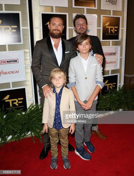 Christian Kane Married