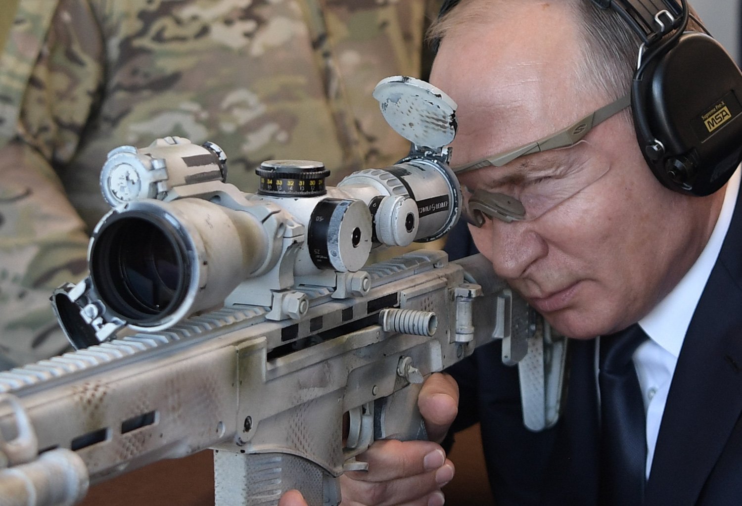 Vladimir Putin Gun