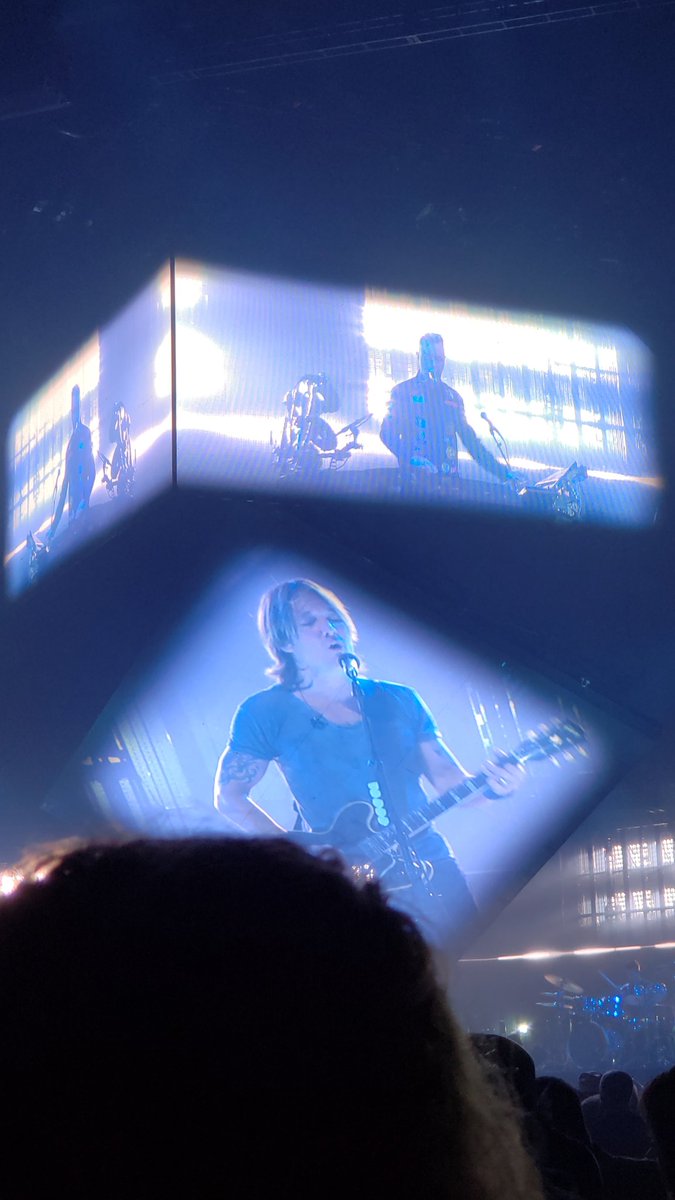 Keith Urban News Update…Keith In Concert…*Graffiti U* World Tour ...