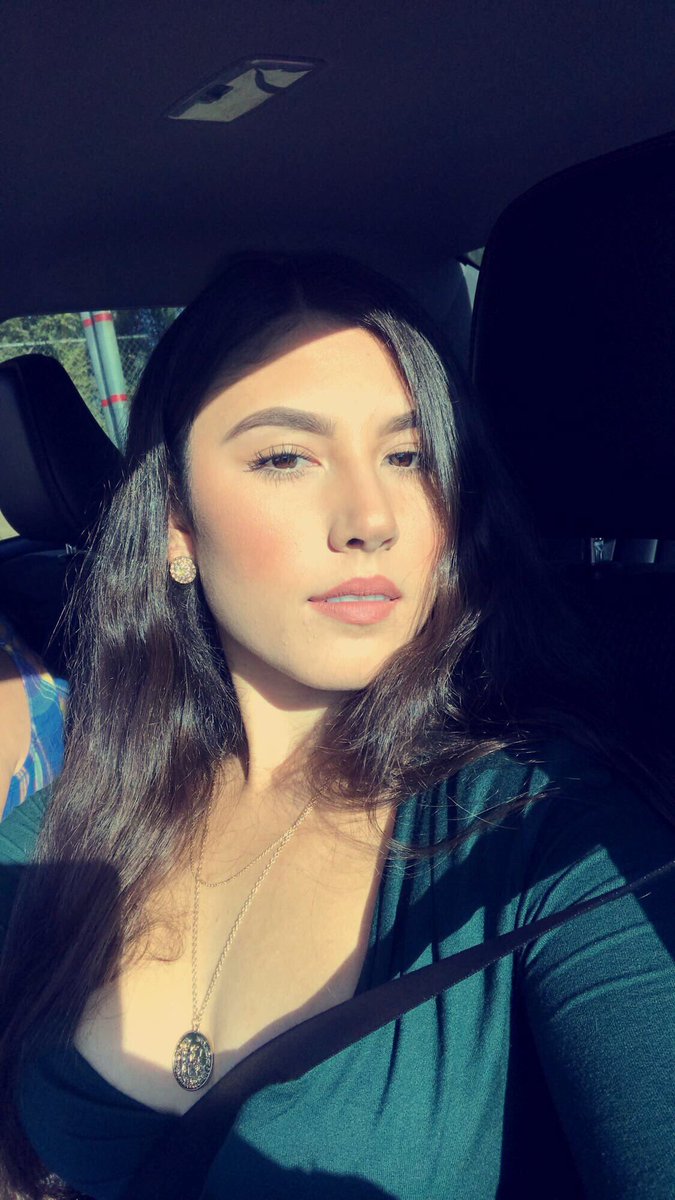 Yesenia (@yessi_g03) | Twitter