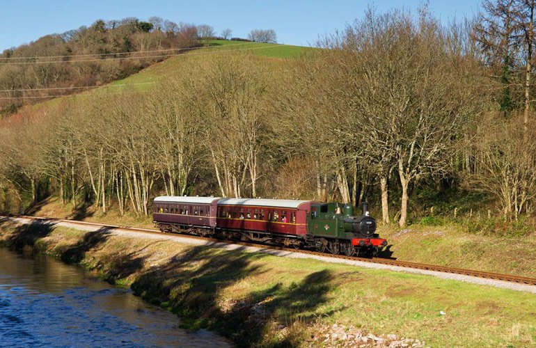 Totnes Information | Local events | Accommodation | Things to Do