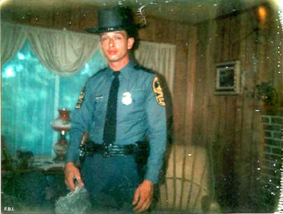 Fbi Looks To Solve 1984 Murder Of Virginia State Trooper Who Was