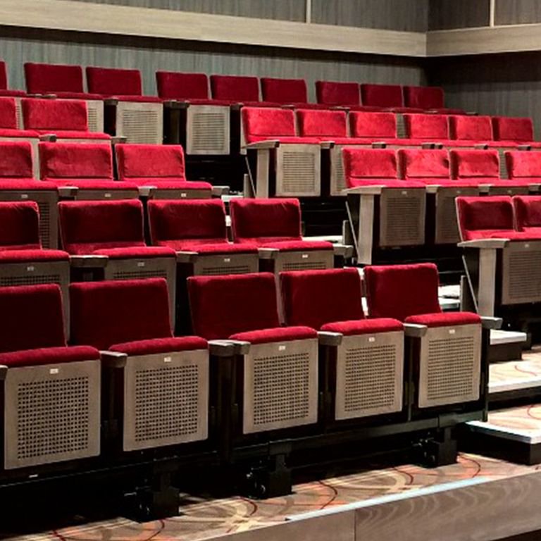 Retractable, removable and auditorium seating - Audience Systems