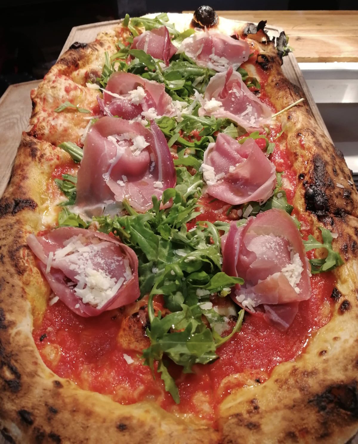 Baffo pizza store