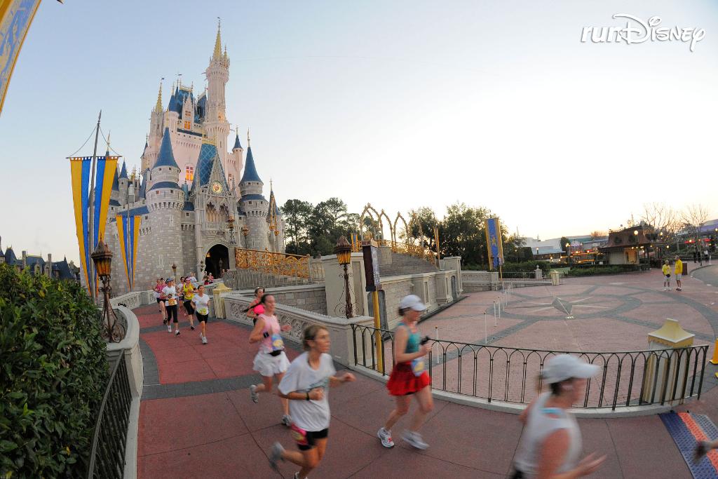 82 best Twitter @rundisney images on Pholder | 4 parks, 1 race. # ...