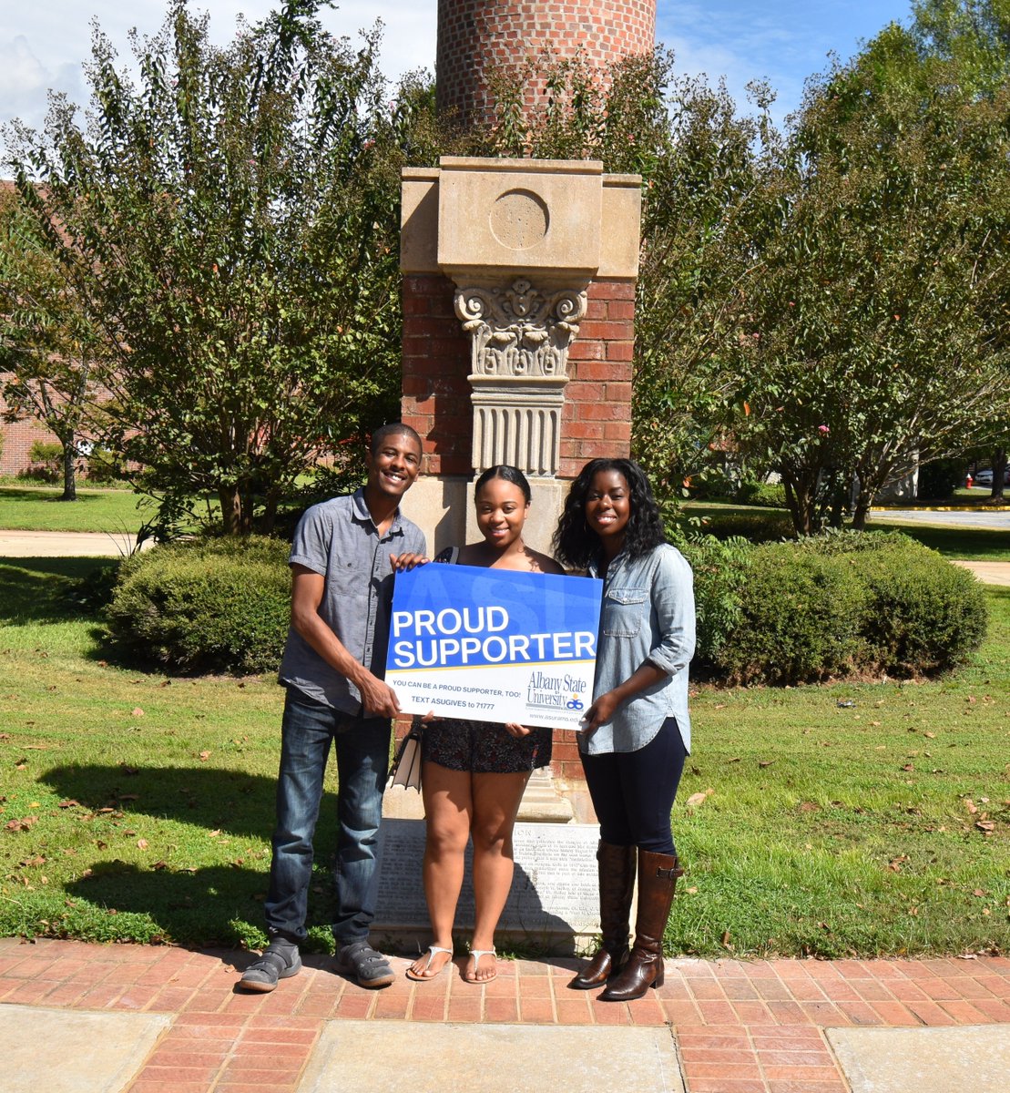 Dee Dee Davis Parents