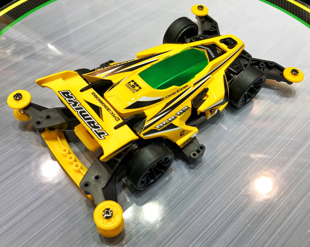 【ミニ四駆・新製品】『dcr-02 (デクロス02) (maシャーシ)』直線的な造形が特徴のボディデザインを手掛けるのはdcr-01に引き続き ...