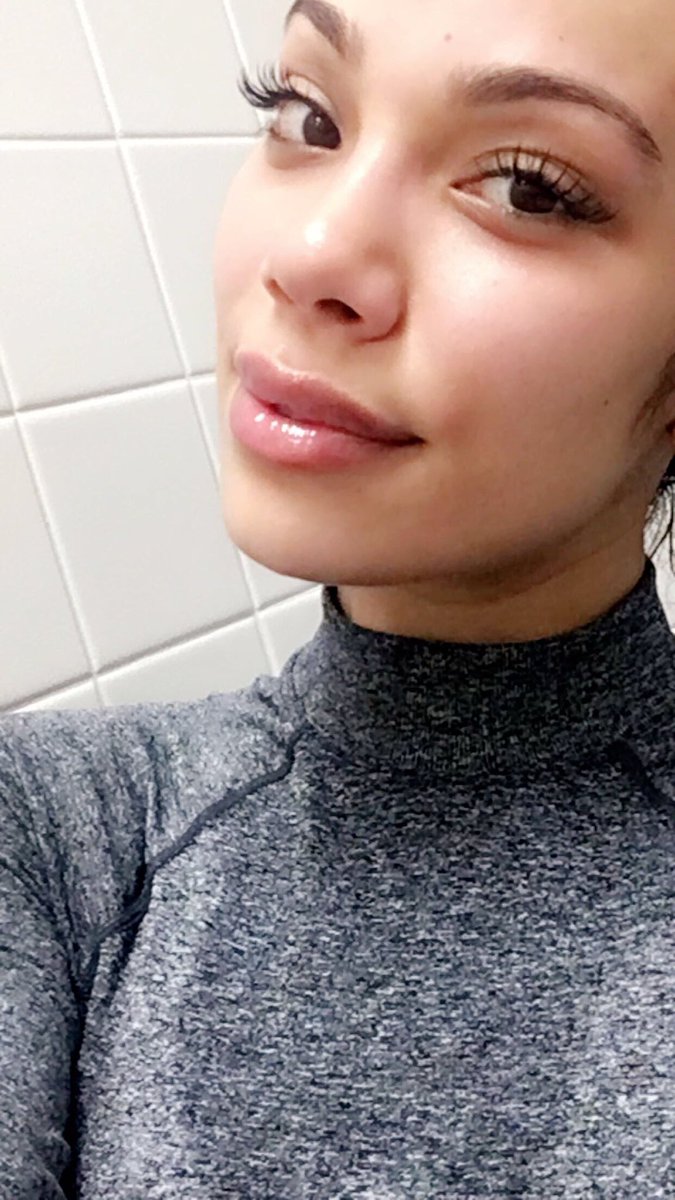 109 best Twitter u/iamerica_mena images on Pholder | Weight: 160