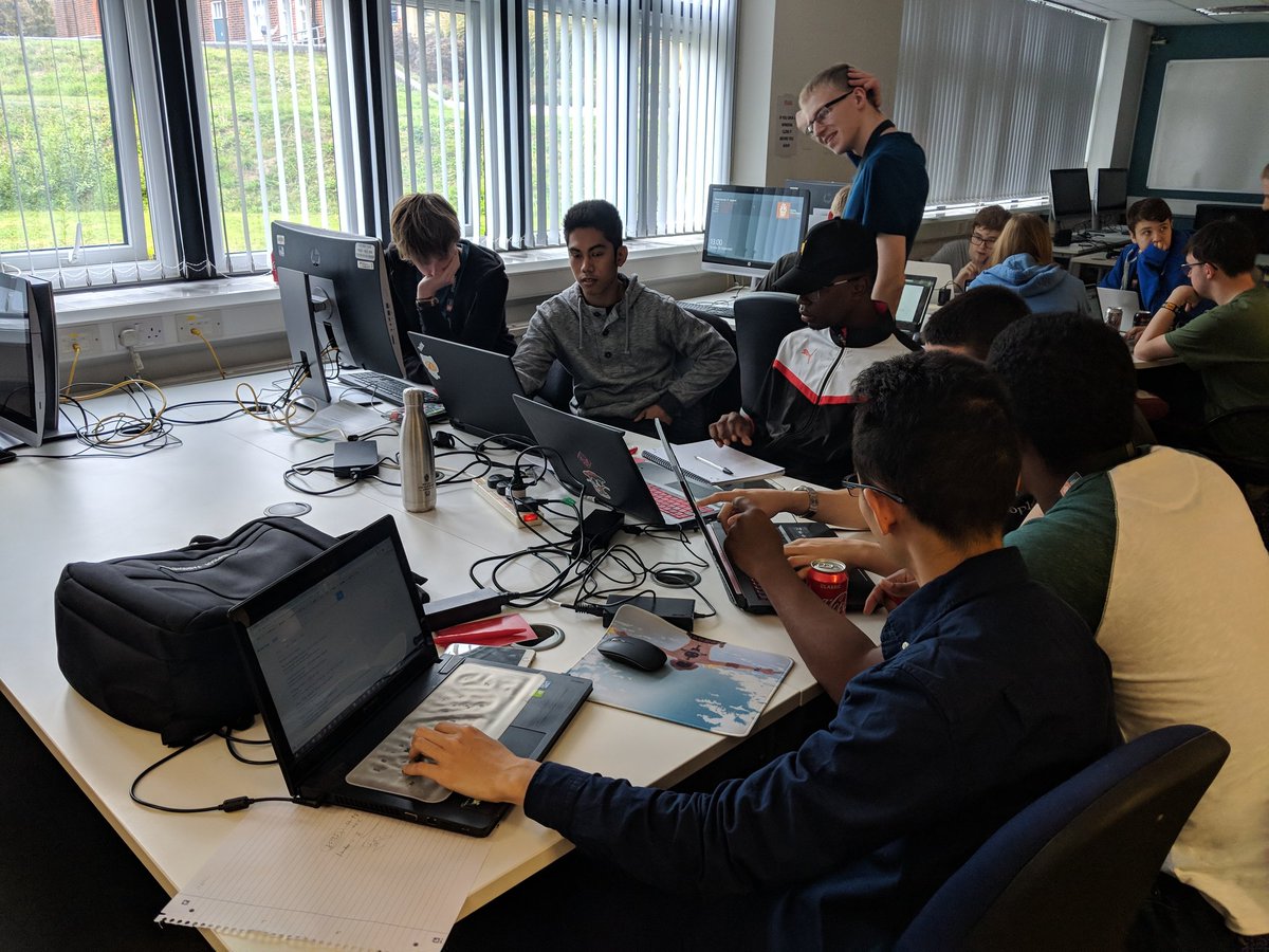 Royal Hackaway (@RoyalHackaway) | Twitter