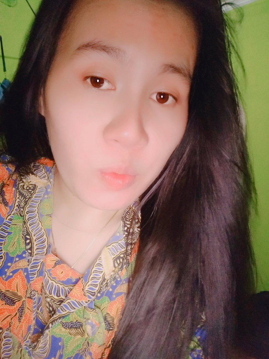 vhia putri (@vhia_putri) | Twitter