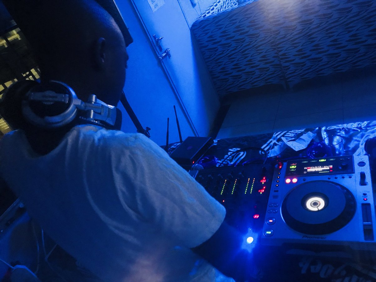 #DeepInTheCitySessions (@Skizzy_Sibande) | Twitter