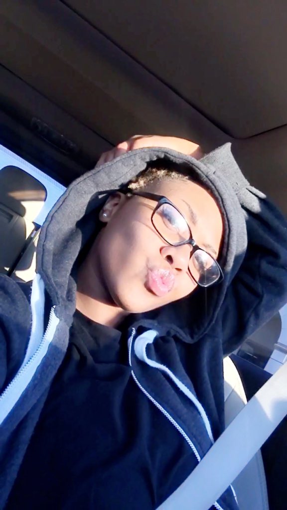 Dmo.💕 (@k_ldm0) | Twitter